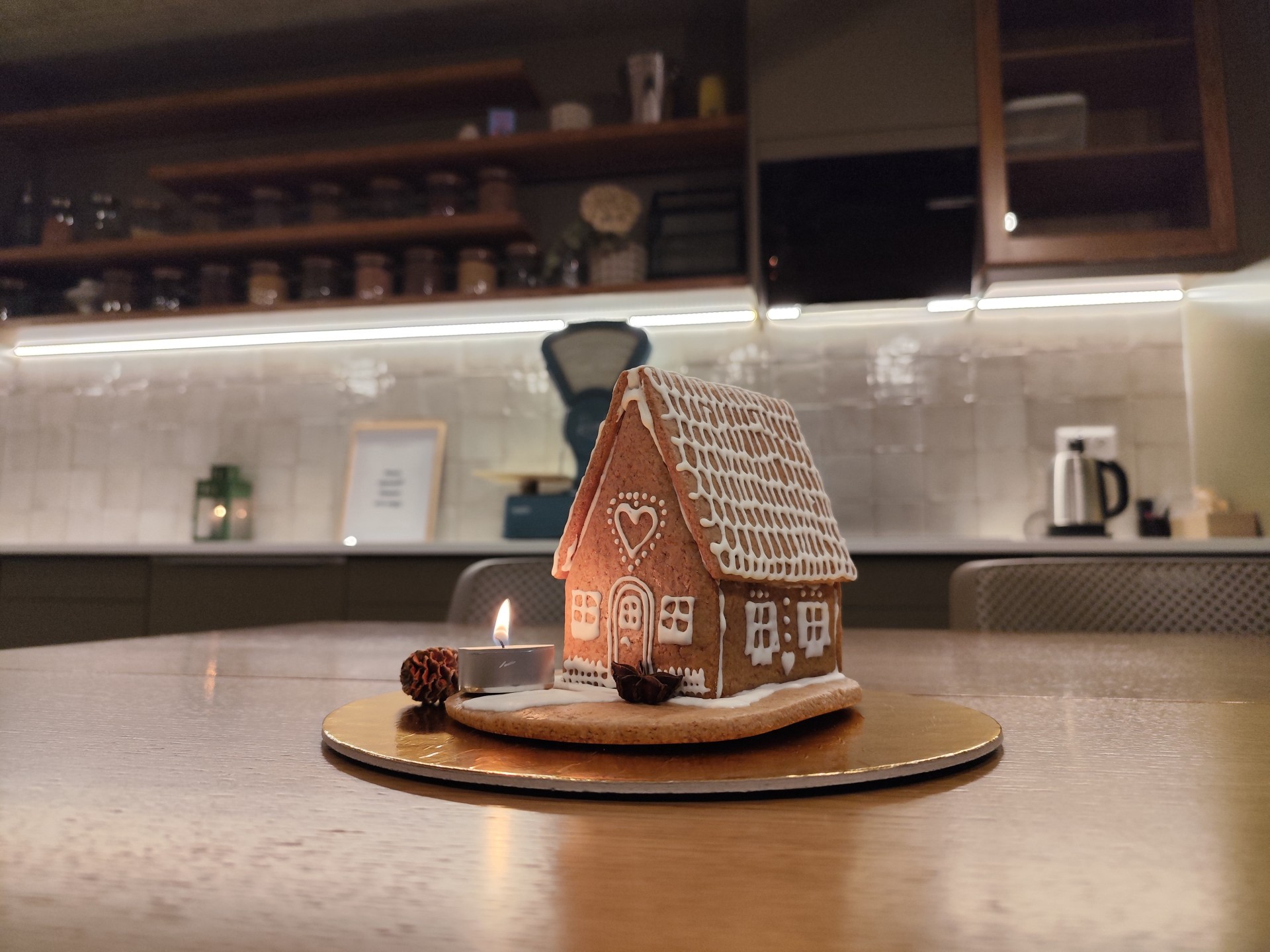 MÉZESKALÁCS HÁZ KÉSZÍTŐ WORKSHOP - Bazsalikomos kert